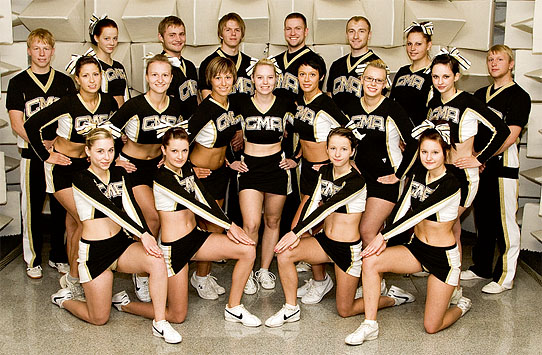 Cheerleader mit K.M.E. | www.DieReferenz.de